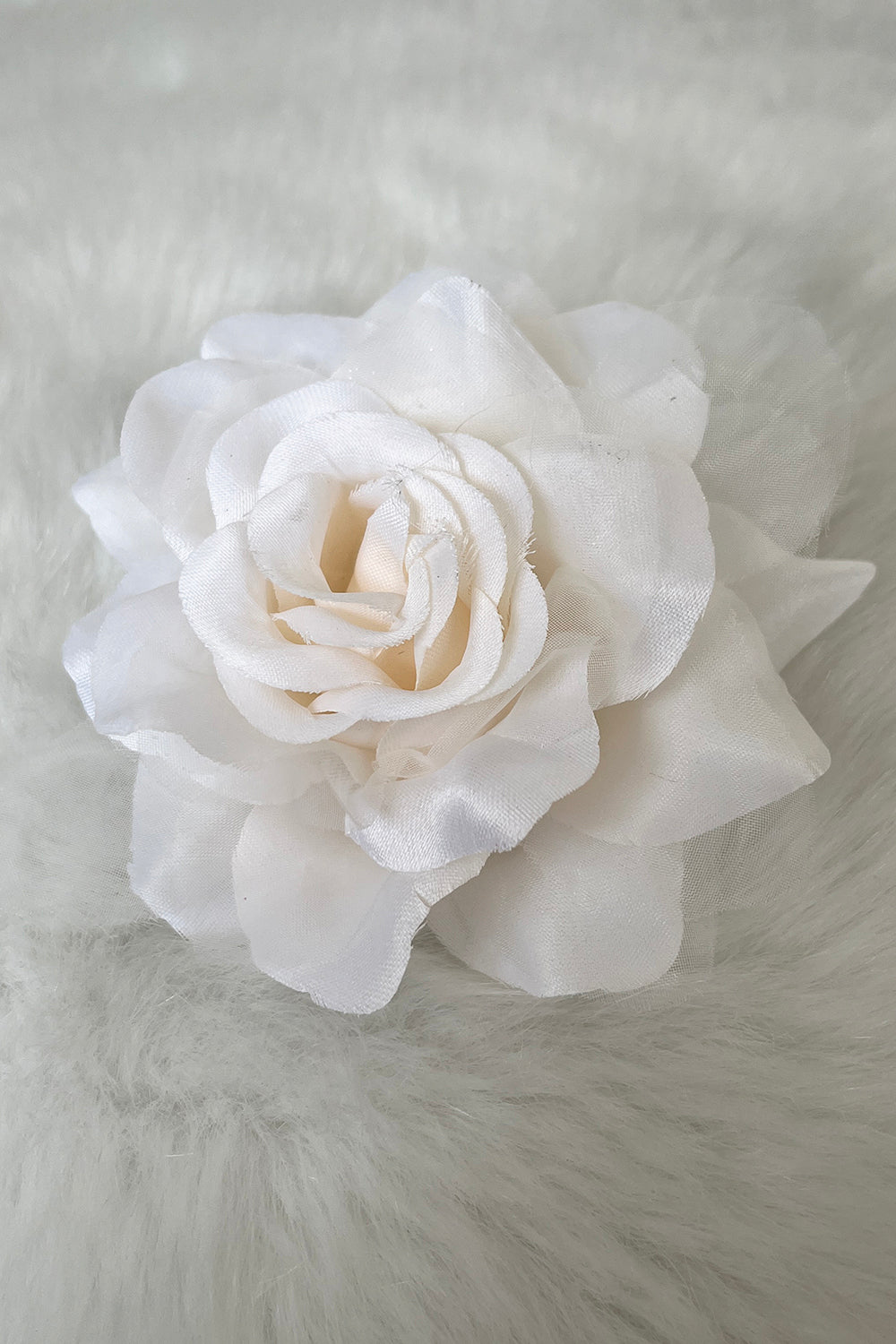 Variety of Fabric Faux Flowers (Single or Packs) – Kid's Dream Wholesale