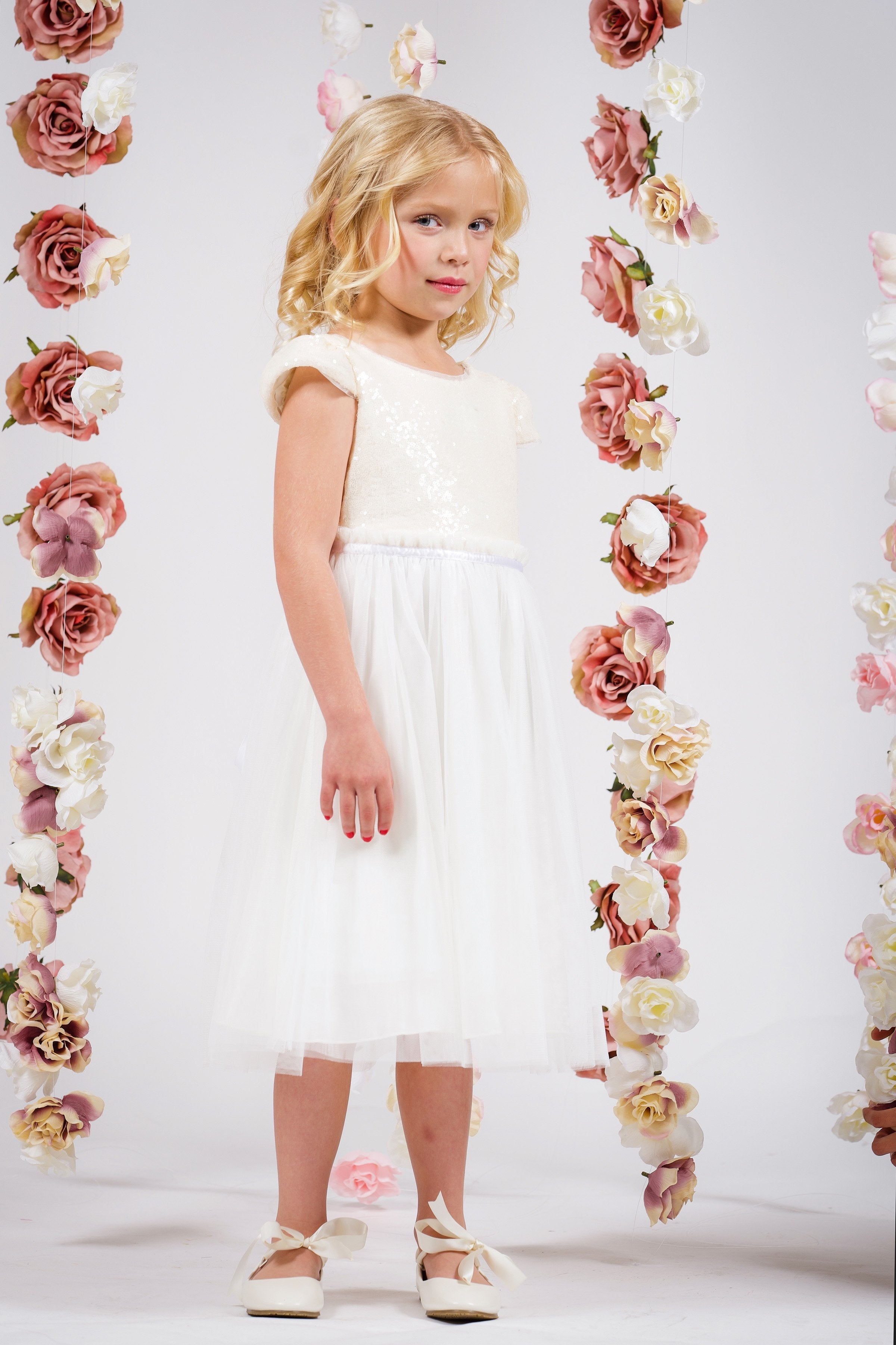 410 Ivory Sequin Mesh Pleated Girls Dress – Kid's Dream Wholesale